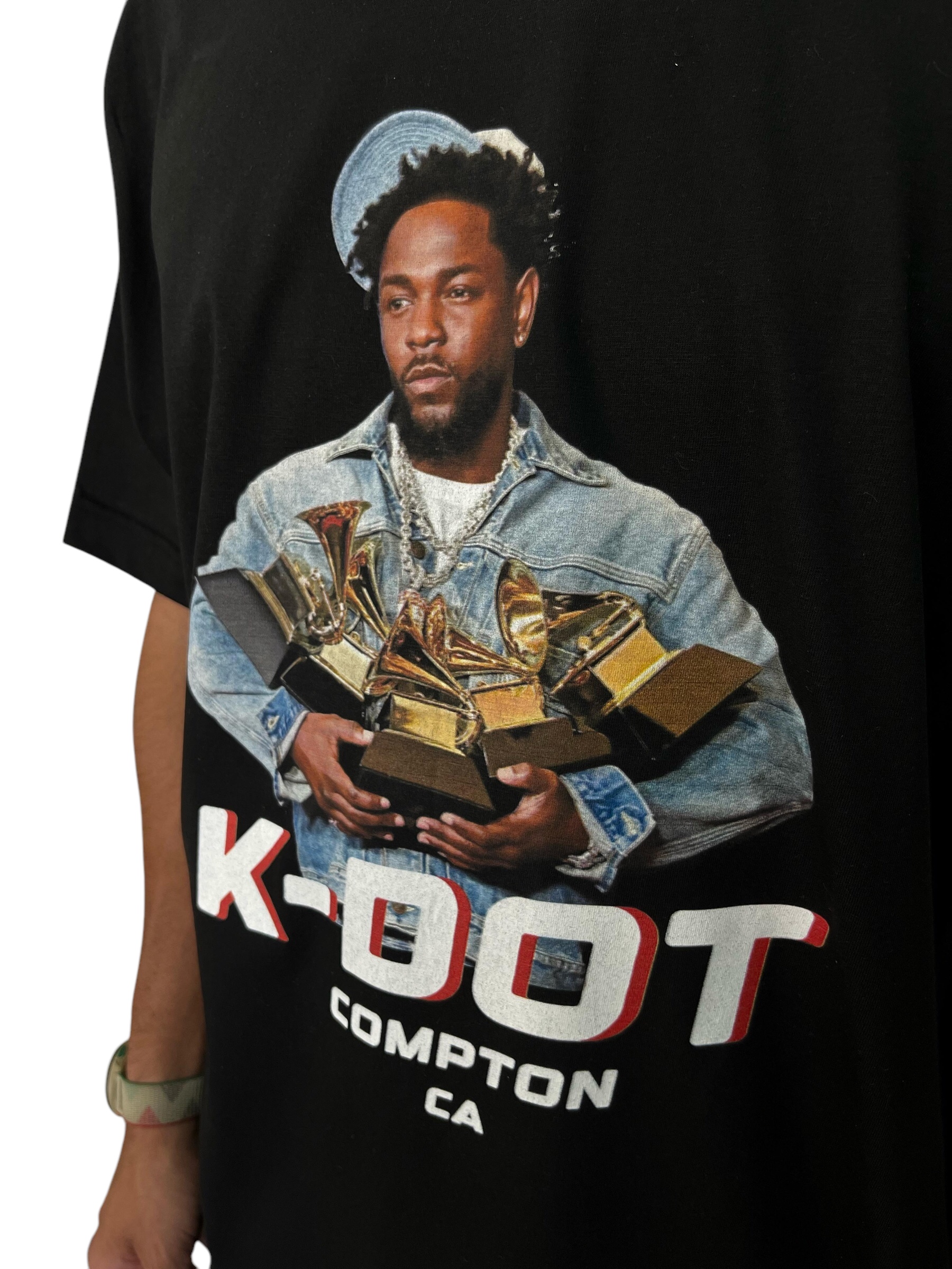 CAMISETA DOPEBOYZ "KENDRICK LAMAR - K-DOT" - GHETTO Sneakers