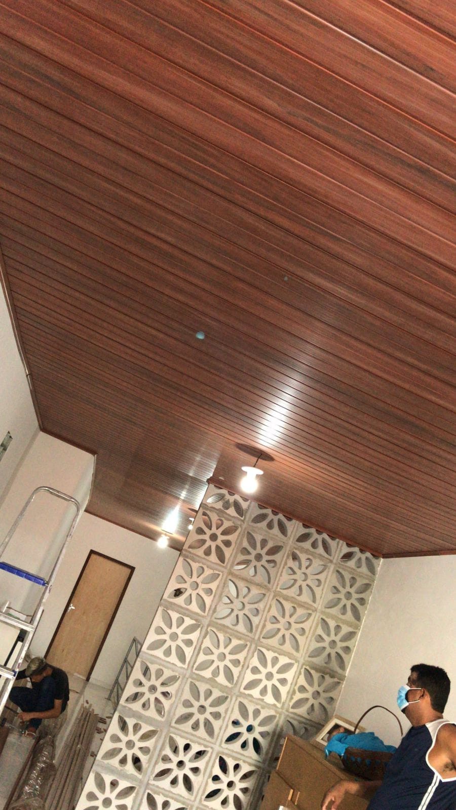 Forro de PVC 8 mm Amadeirado Jatoba Valor do M2 - Casa do Forro PVC