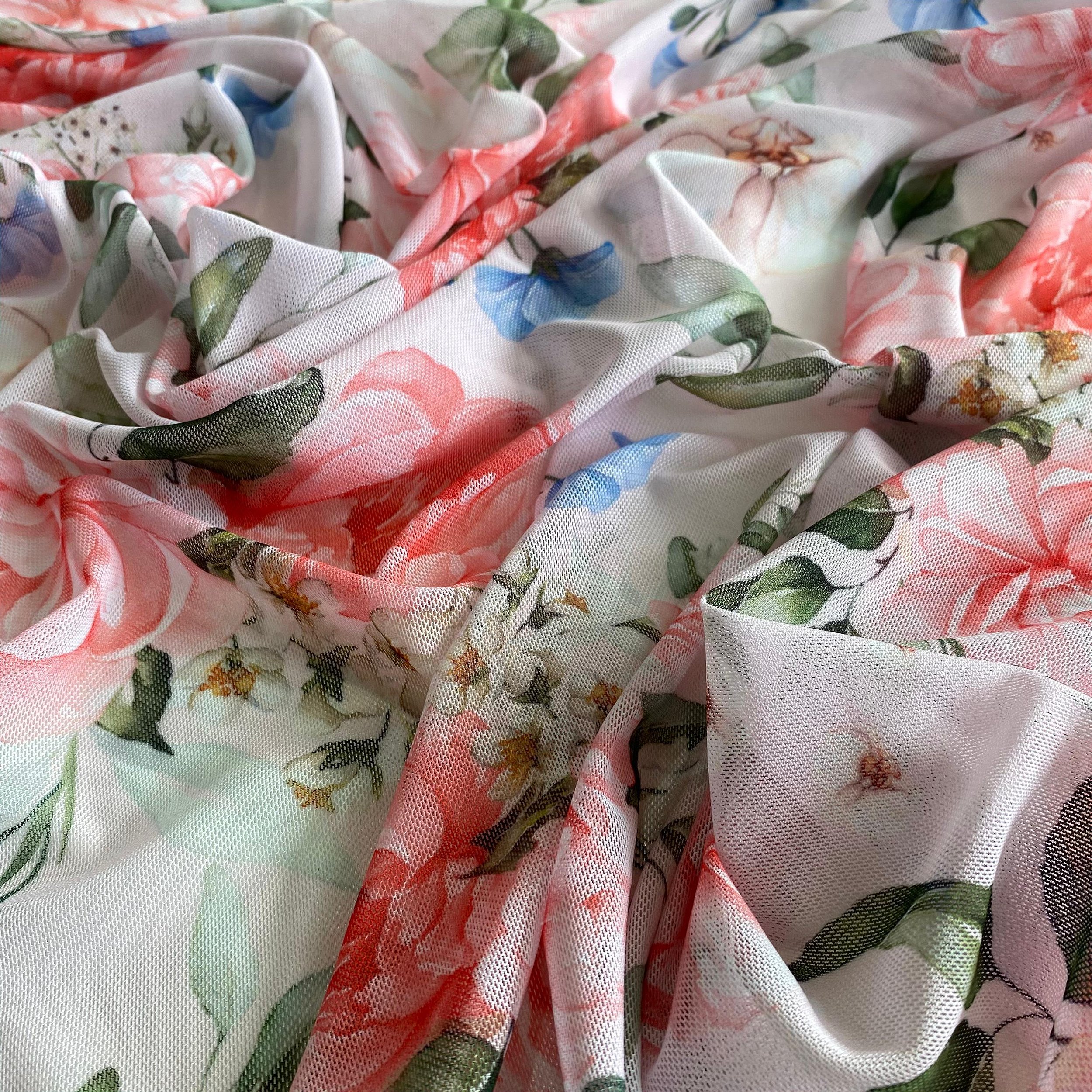 Tule estampado: o tecido leve e transparente - Ponto dos Tecidos