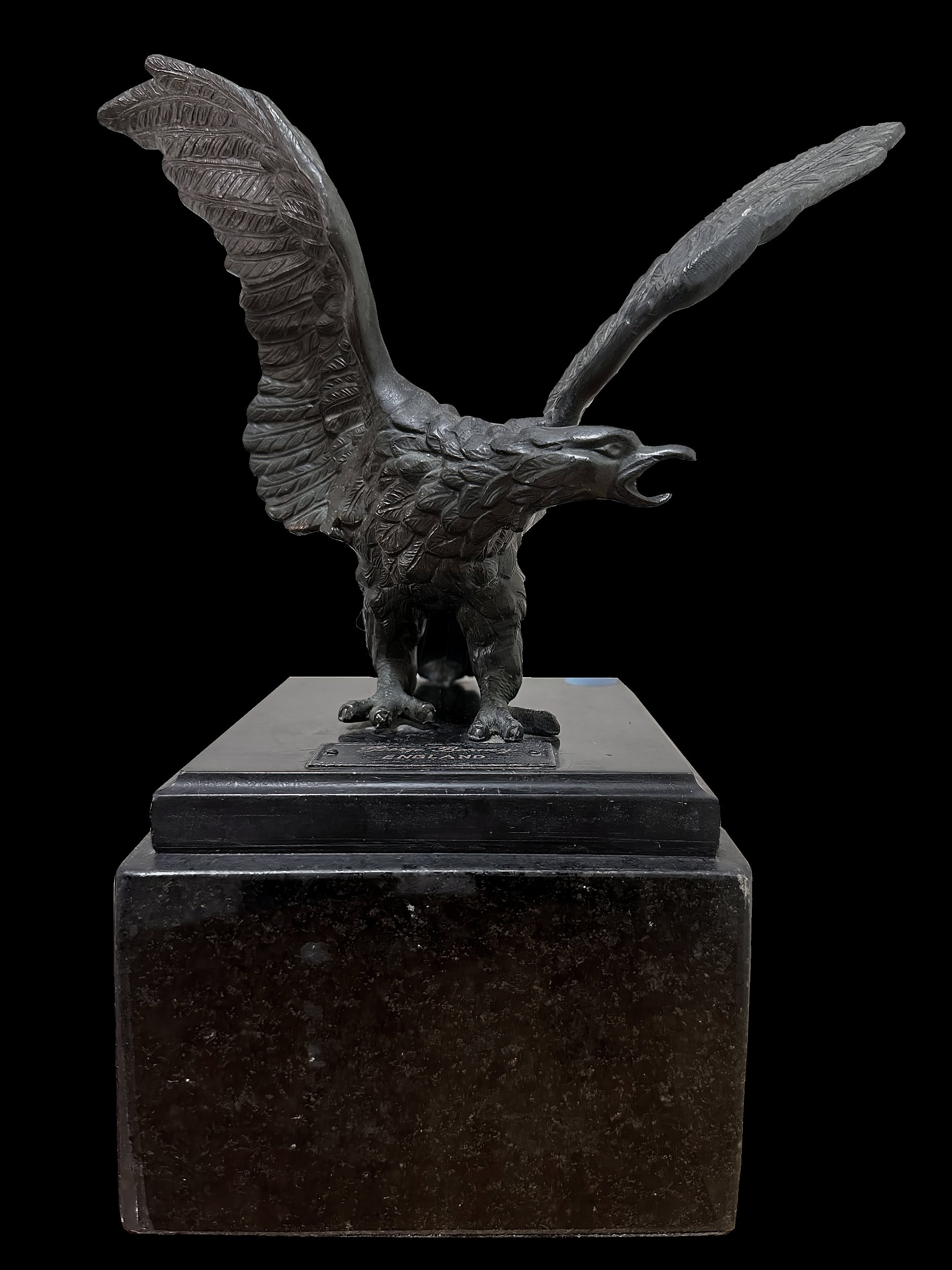 George Barney - Antiga Escultura em bronze representando uma Aguia ...