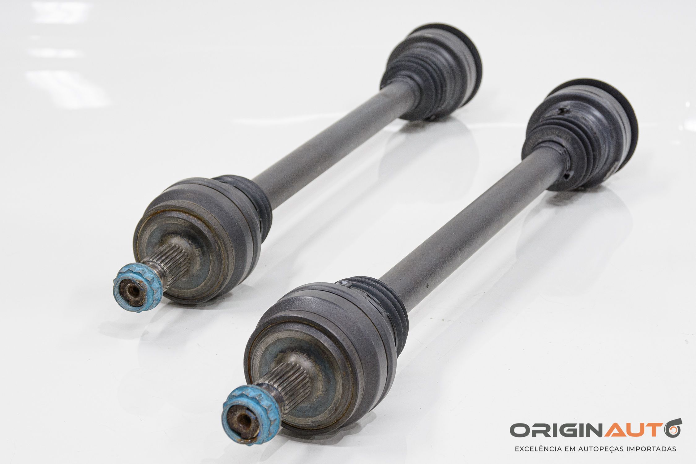 Semi Eixo Traseiro Mercedes C 180 Coupe 10-19 A2203570191 - Originauto ...