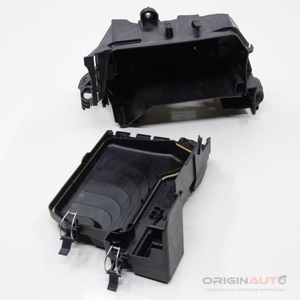 Suporte Caixa Fusíveis Ext Mercedes CLA200 2018 A2465403803 ...