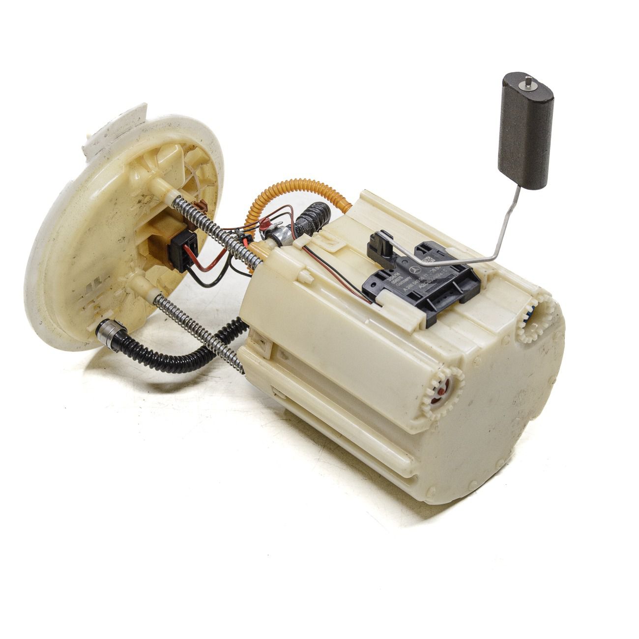 Bomba De Combustível Mercedes A200 2015 A2464700994 - Originauto Peças ...