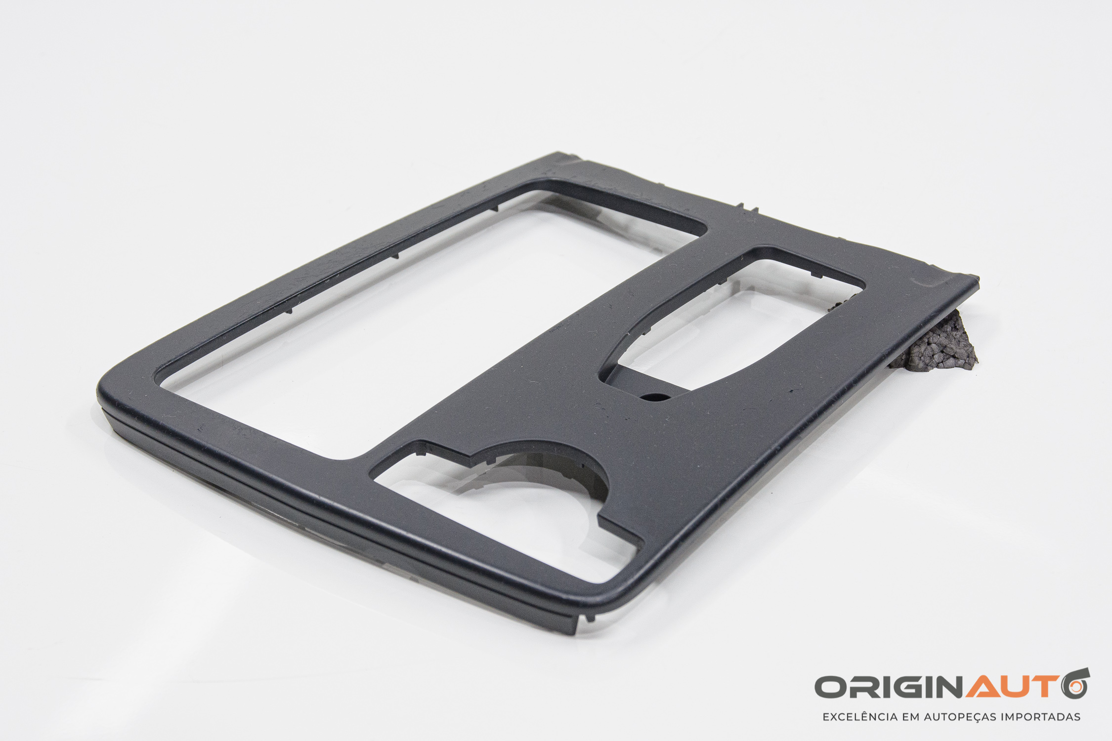 MOLDURA CONSOLE CENTRAL MERCEDES C 180 COUPE W204 2014 A2046800107 ...