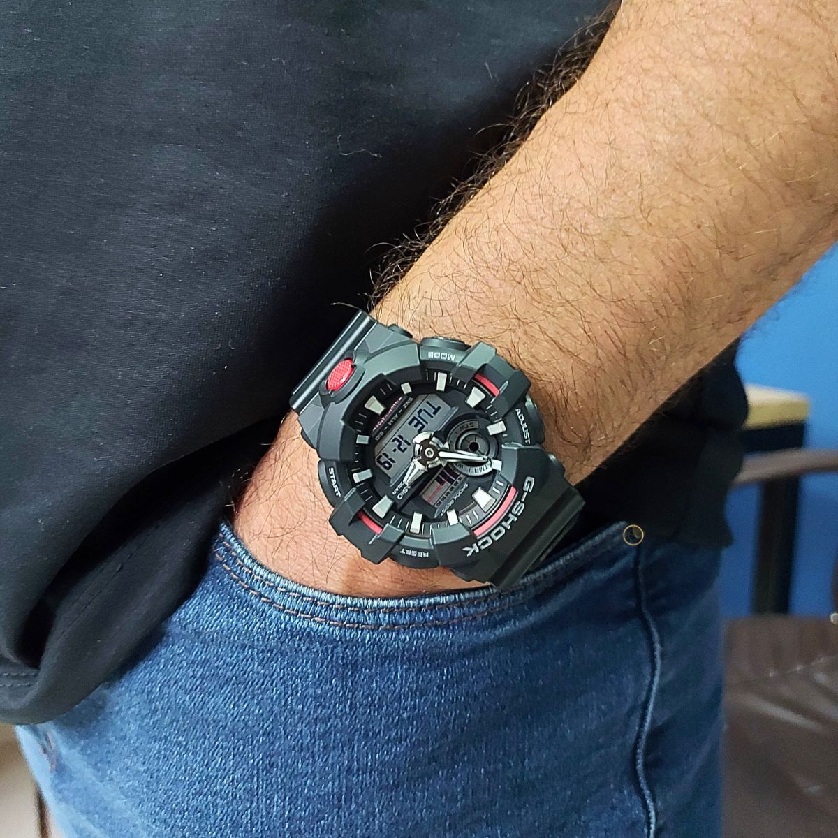 Relógio Casio Masculino Analógico e Digital G Shock GA-700-1ADR ...