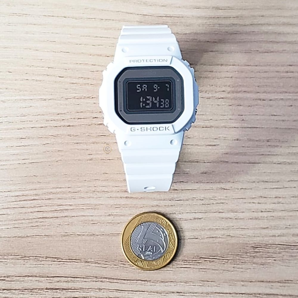 Relógio Casio Feminino Digital G Shock Branco GMD-S5600-7DR - Relógios ...