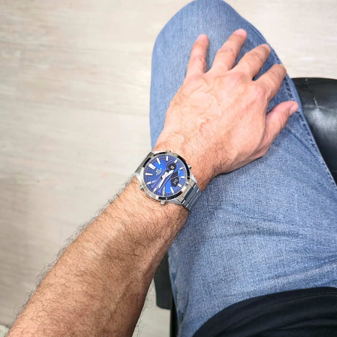 Relógio Casio Edifice Analógico e Digital Masculino EFV-C120D-2ADF ...