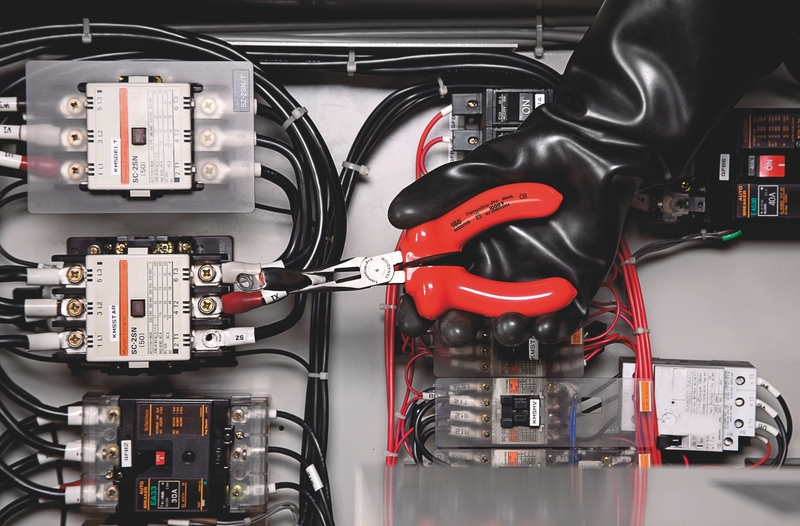 Alicate Meia Cana Isolado IEC 60900 - 6'' Tramontina PRO - Brenfeer ...