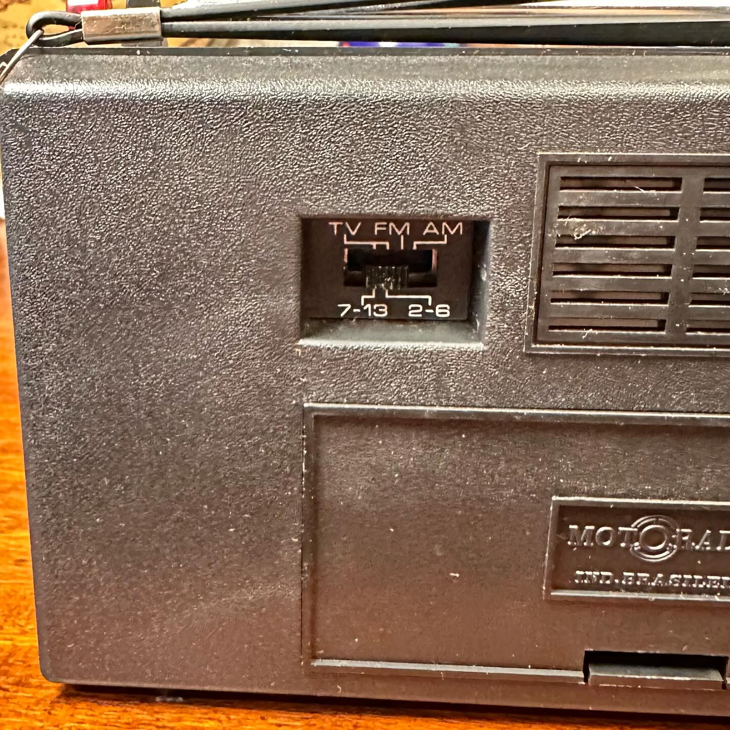 Antigo radio Motoradio - Dônama Antiquário