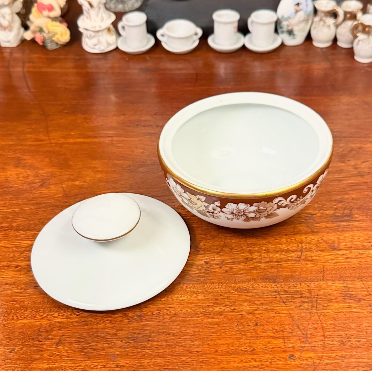 Açucareiro em porcelana linha Mon Chéri da Renner. - Dônama Antiquário