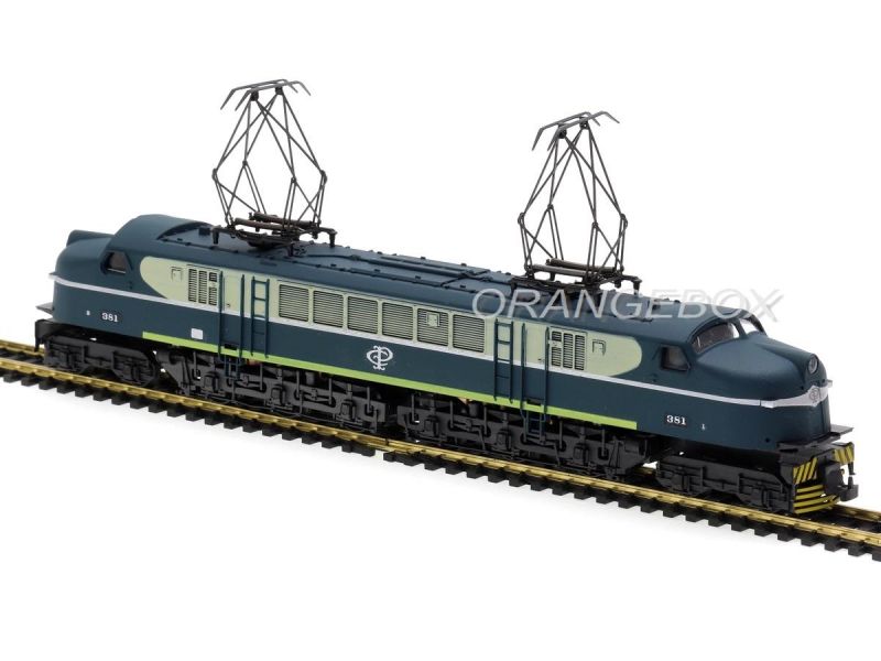 Locomotiva V8 CPEF 1:87 HO Frateschi - 3050 - 18 anos! Loja on-line de ...