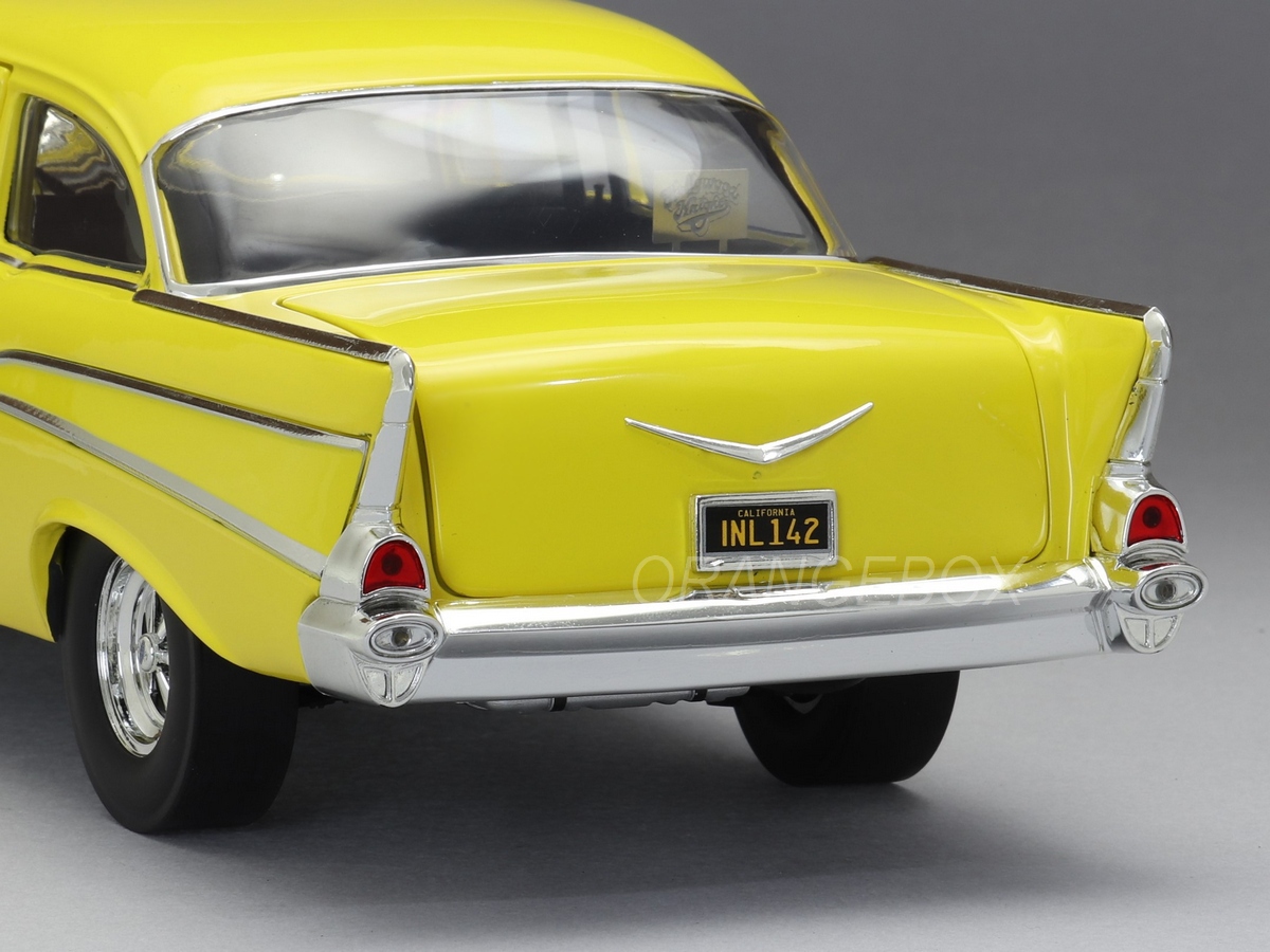 Chevrolet Bel Air 1957 Hollywood Knights 1:18 Acme - 20 anos! Loja on ...