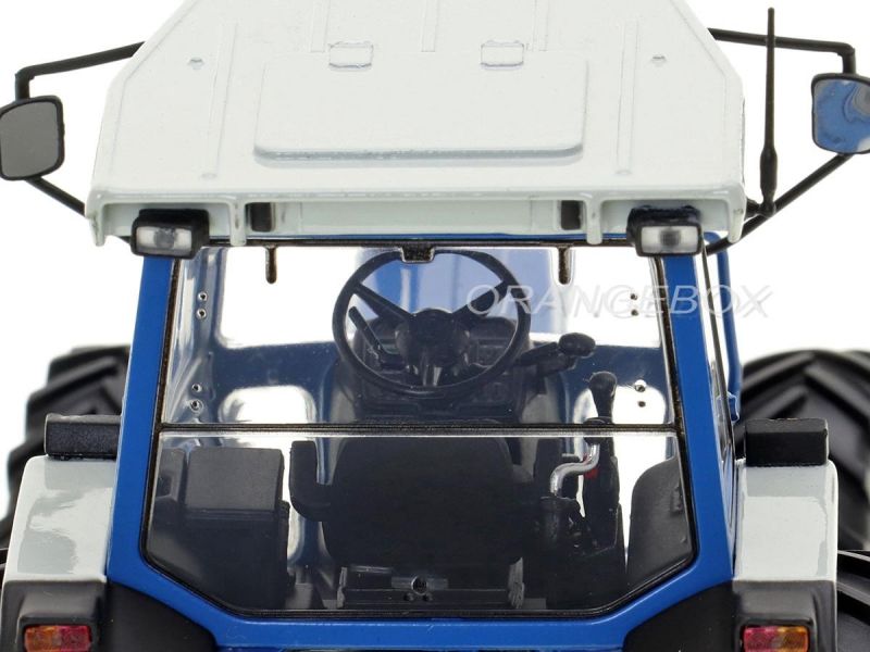 Trator Ford 7810 1:32 Universal Hobbies - 19 anos! Loja on-line de ...