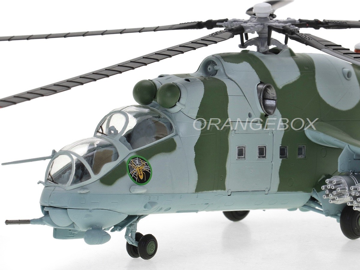 Helicóptero Mi-24 Poland Air Force 1:72 Easy Model - 19 anos! Loja on ...