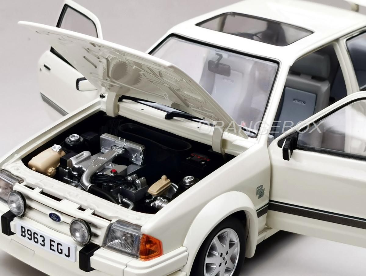 Ford Escort RS Turbo 1984 1:18 Sunstar Branco - 20 anos! Loja on-line ...