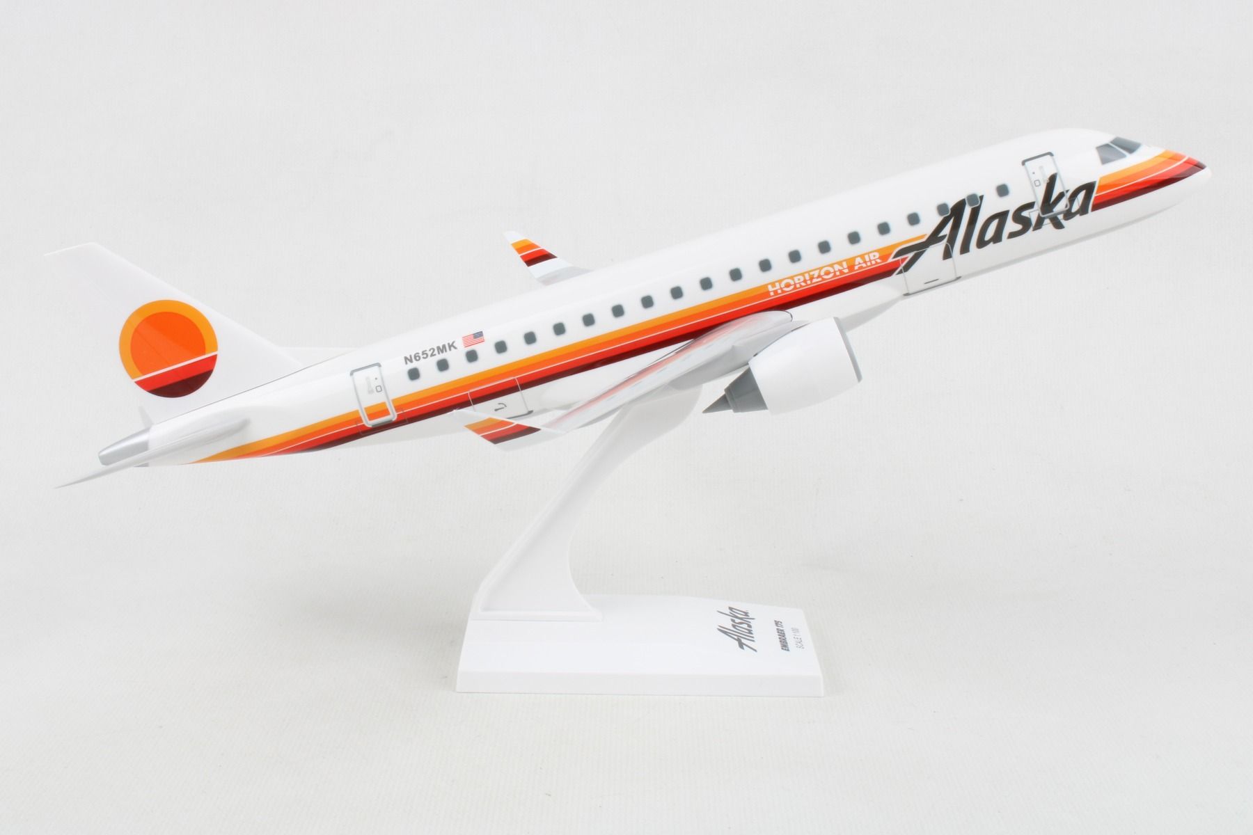 Avião Alaska/Horizon Retro E175 1:100 Skymarks - 20 anos! Loja on-line ...
