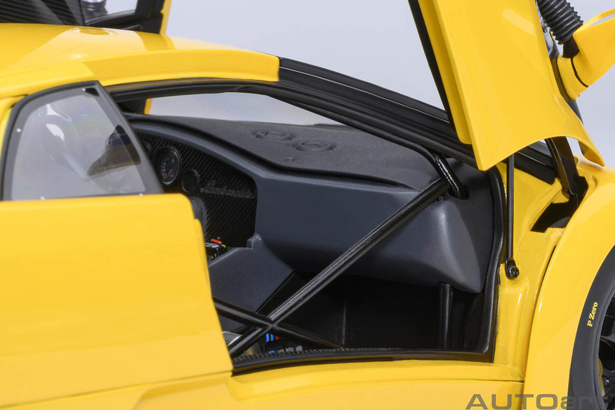 Lamborghini Diablo GT-R 1:18 Autoart Amarelo - 19 anos! Loja on-line de ...