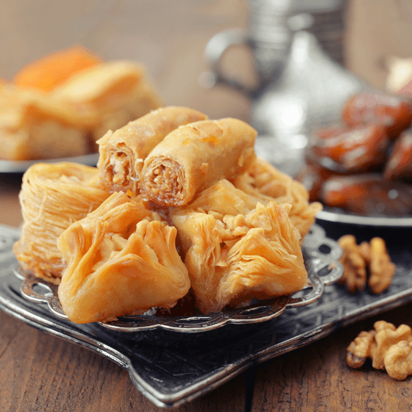 Doces Árabes Mini Bandeja com 25 un | Tio Ali Empório Árabe - Tio Ali ...