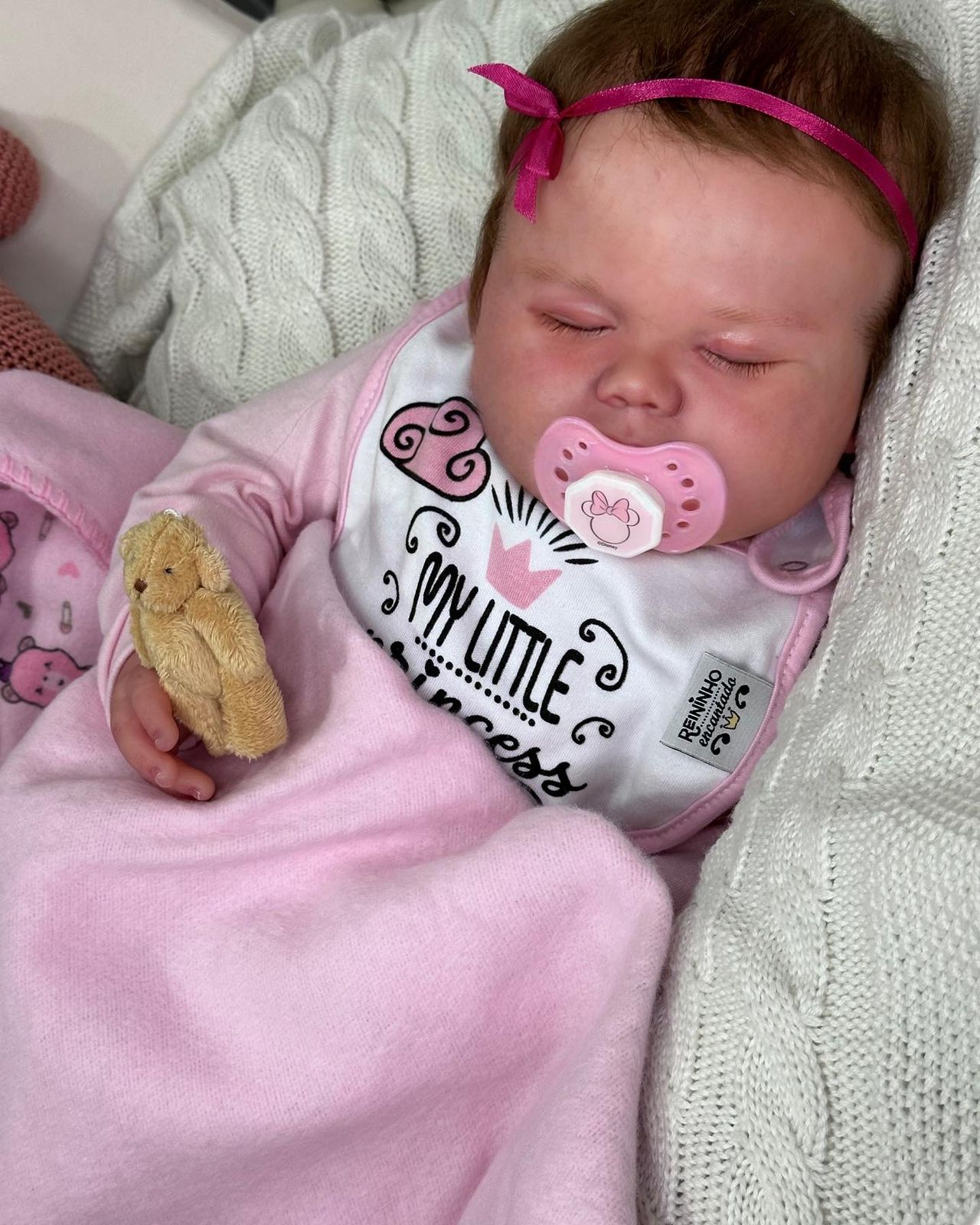 Bebê Reborn kit June dormindo (Toddler) - pulpilas Reborn