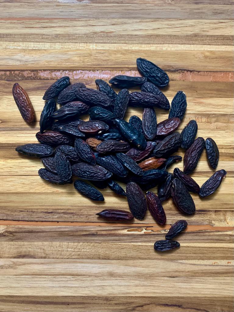 Semente de Cumaru, Cumaru ou Fava Tonka - Nativas Frutas Exóticas e ...