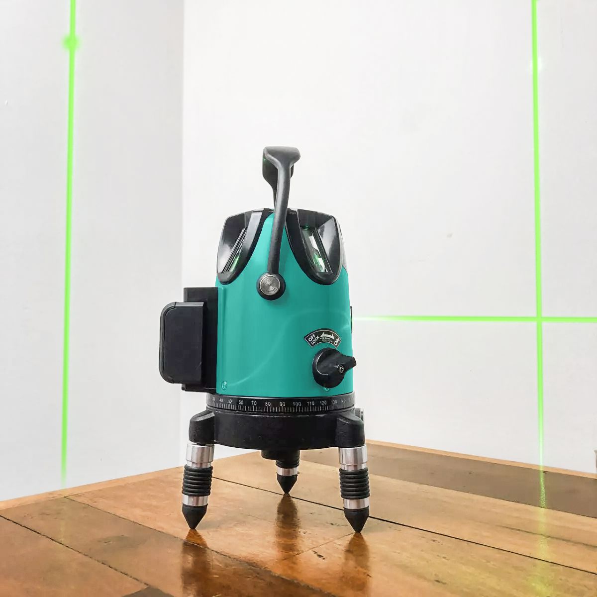 Kit Nível A Laser Verde 5 Linhas Bivolt Trena, Lapis Óculos - suzer