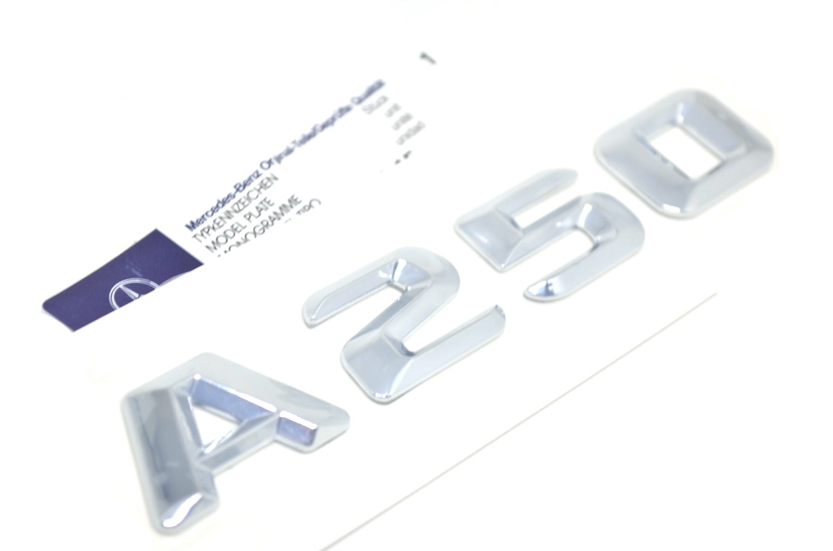 Emblema Mercedes-Benz A250 - Assaliz Import.