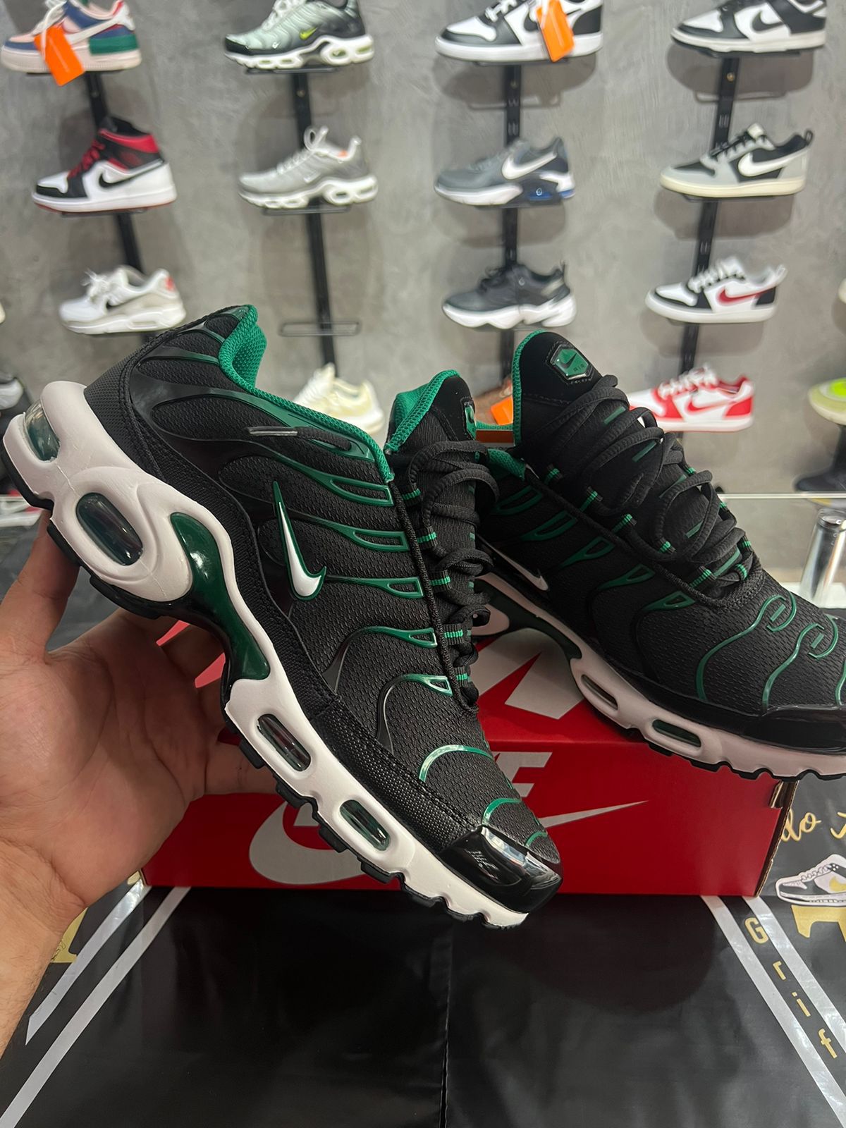 Tenis Nike Air Max Plus TN Malachite - Loja Vei do tenis- os melhores