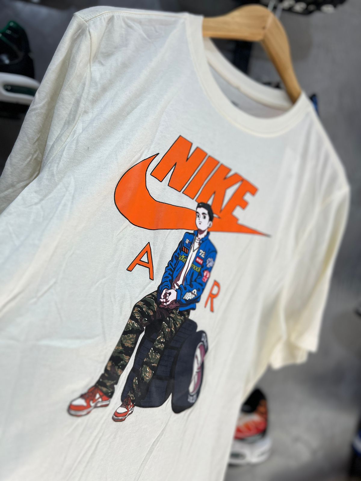 Camiseta Nike Air Cars Bege - Loja Vei do tenis- os melhores