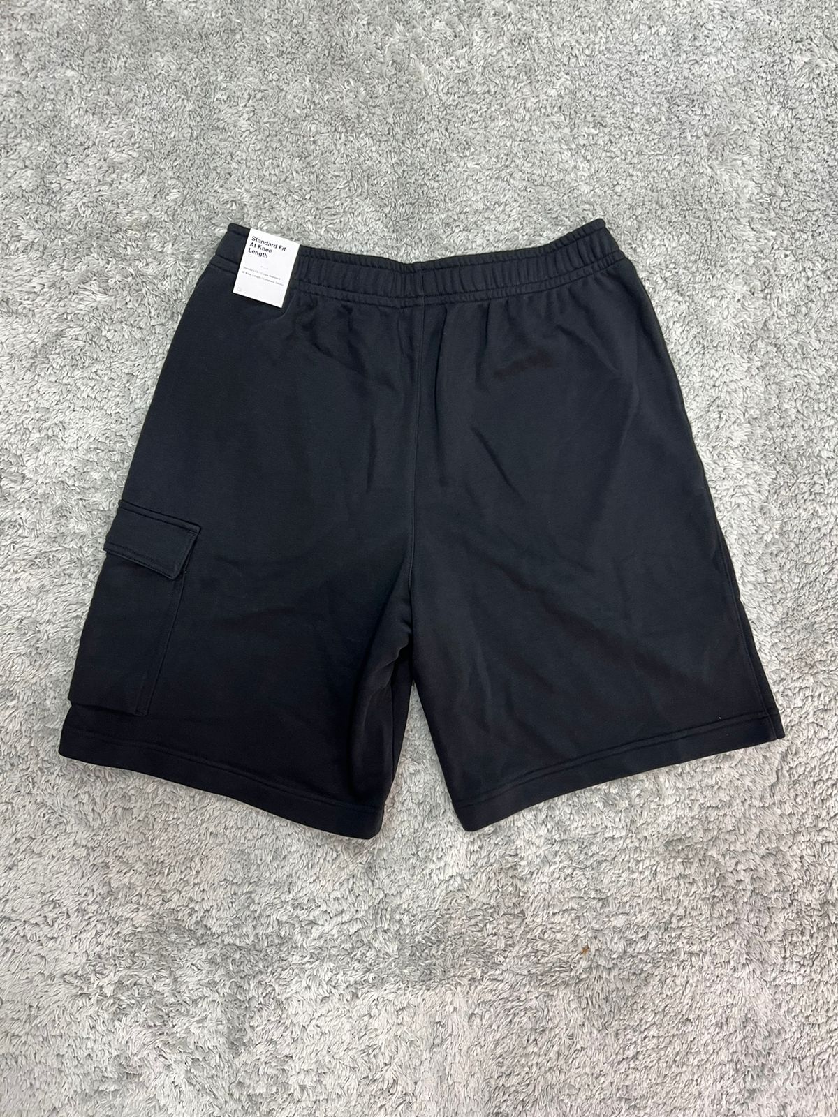 BERMUDA MOLETOM NIKE CARGO PRETA - Loja Vei do tenis- os melhores