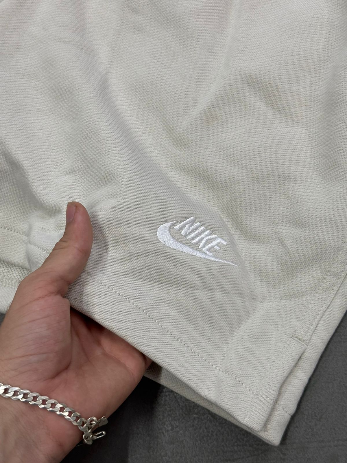 SHORT NIKE SPORTSWEAR FRENCH TERRY BRANCO GELO - Loja Vei do tenis- os ...