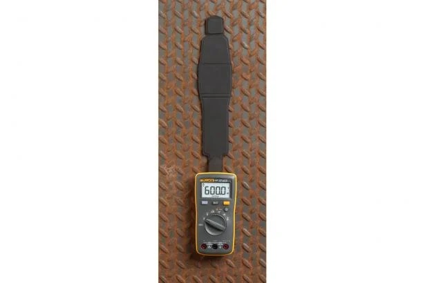 Multímetro Digital Fluke 107 IV que cabe em sua mão - www.elk.com.br