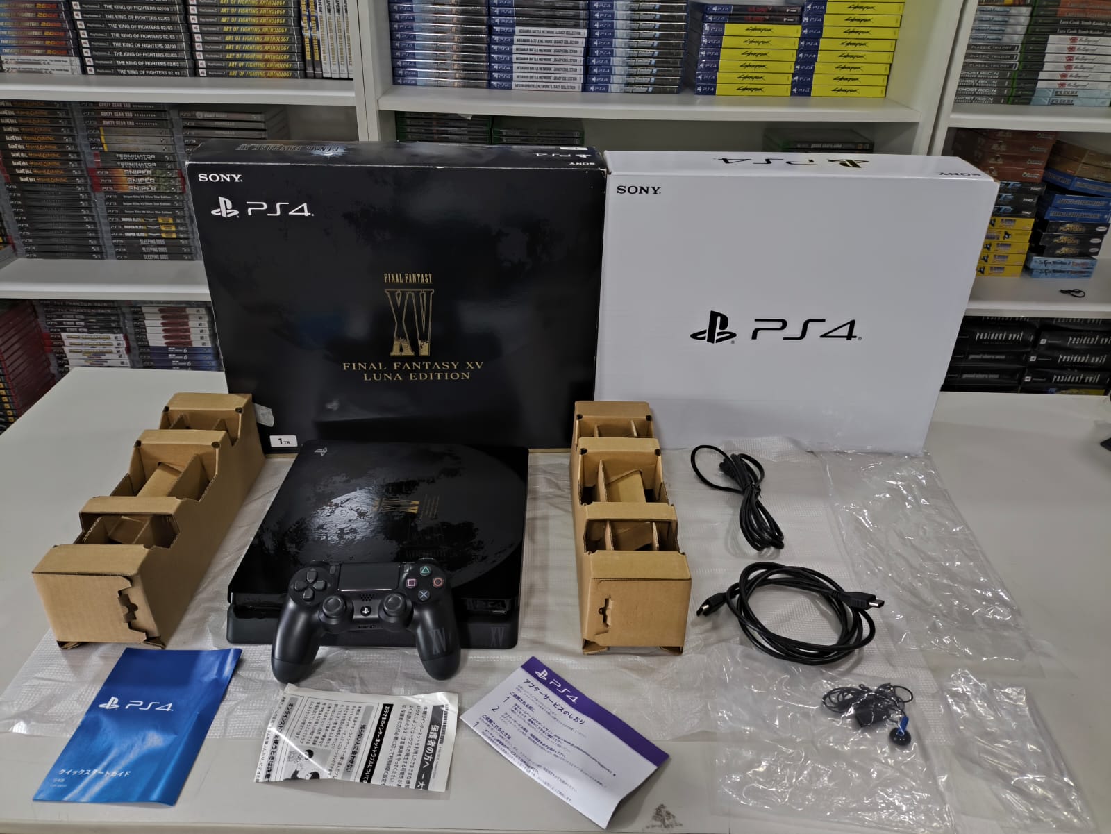 Console Playstation 4 Slim Edição Especial Final fantasy luna Edition ...