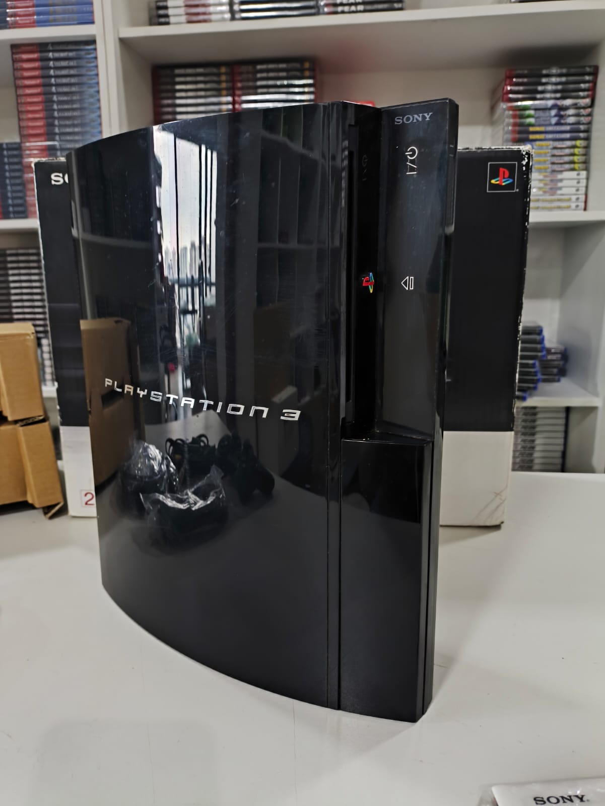 Console Playstation 3 Fat Retrocompatível CIB - www.maicongames.com.br