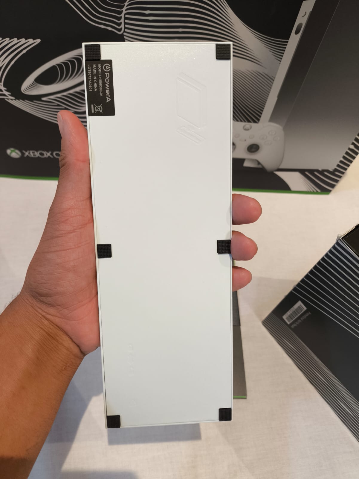 Console Xbox One X Taco Bell Platinum Limited Edition Bundle - www ...