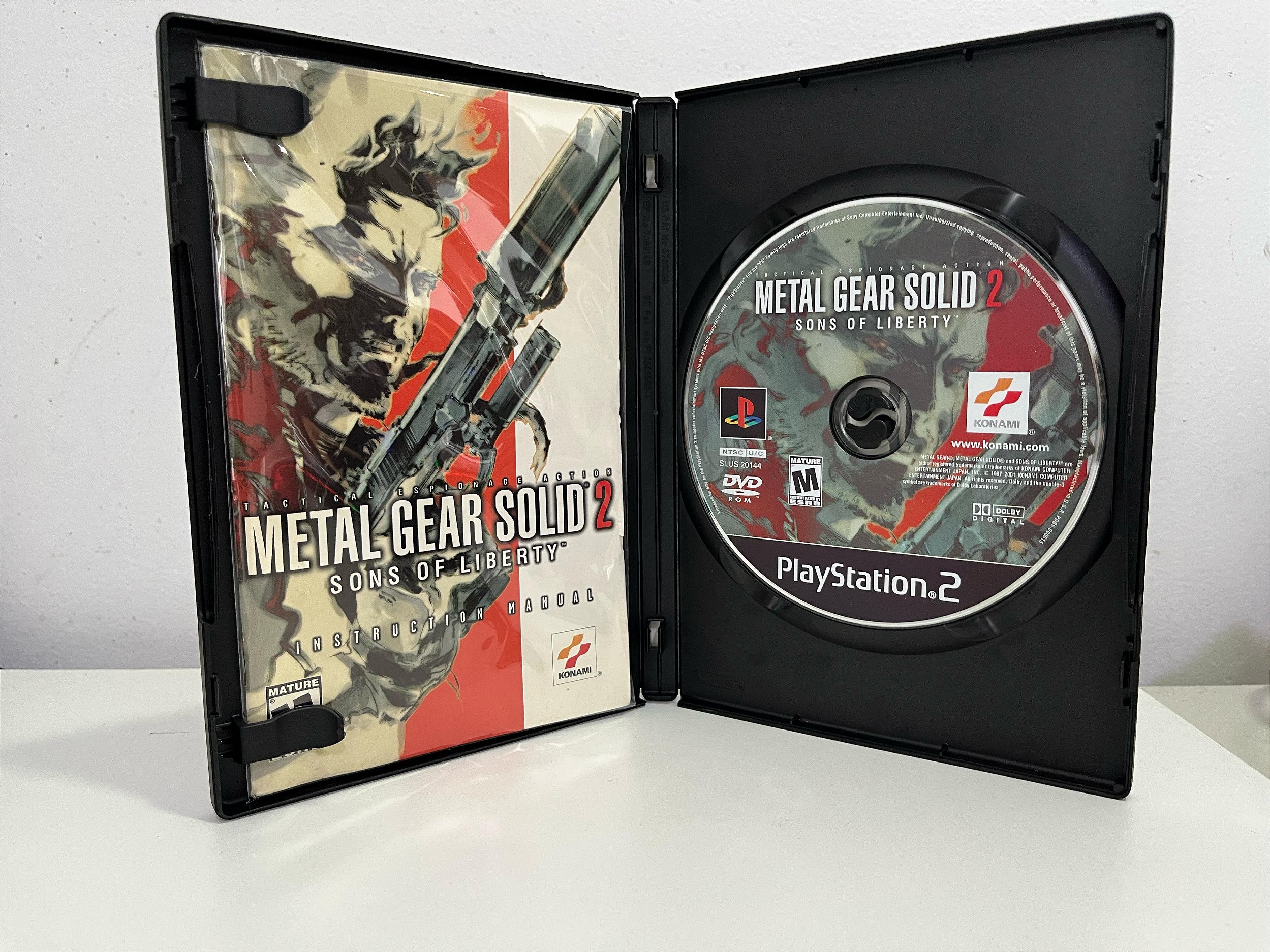 Metal Gear Solid 2 Sons of Liberty PS2 Original Americano (Usado) - www ...
