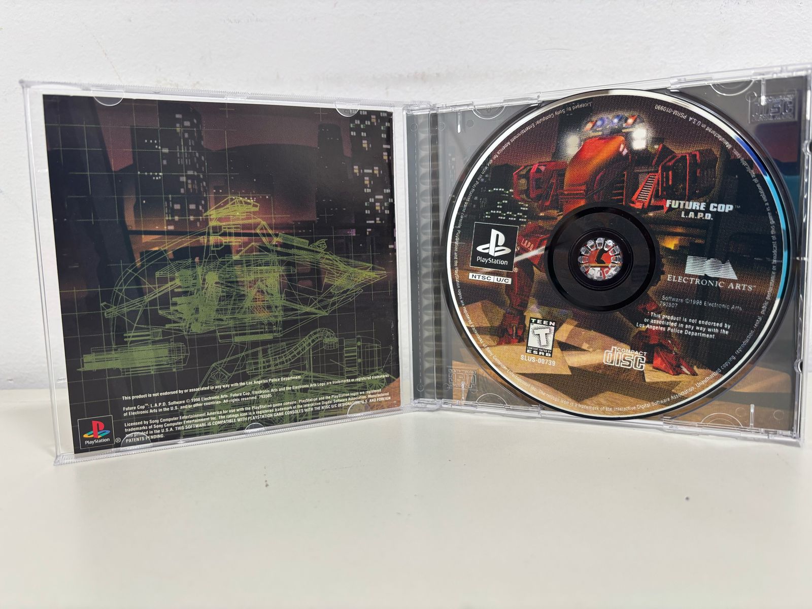 Future Cop Lapd PS1 Original Americano (Usado) - www.maicongames.com.br