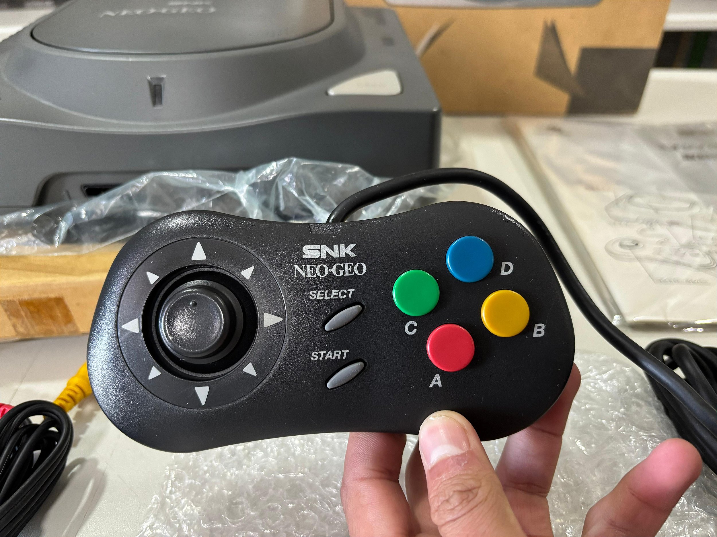 Console SNK Neo Geo CDZ - NEO GEO CIB - www.maicongames.com.br