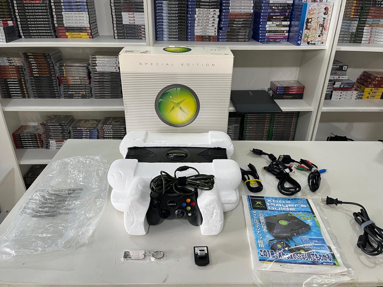 Console Microsoft Xbox Clássico Smoke Skeleton Limited Edition - www ...
