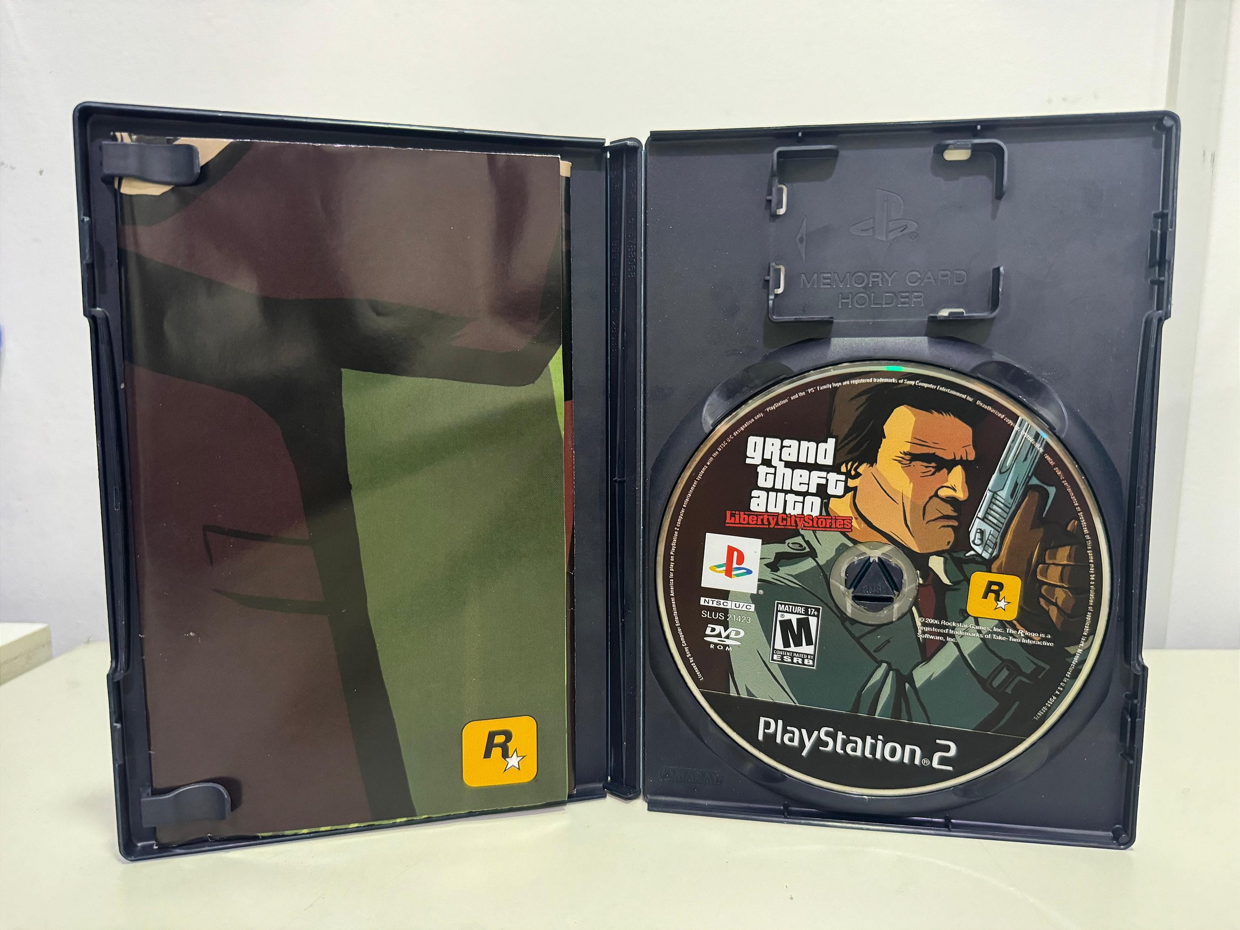 Grand Theft Auto - GTA Liberty City Stories PS2 Original Americano ...