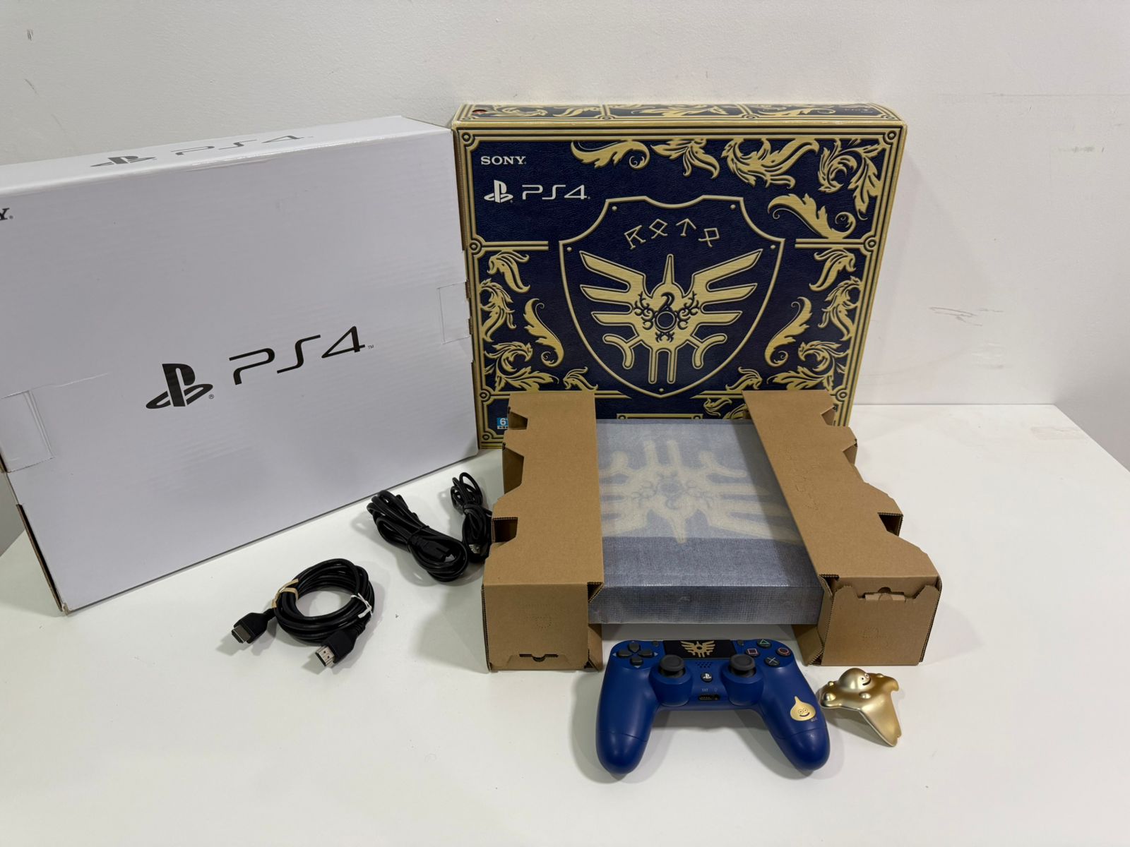 Console Playstation 4 Slim Edição Dragon Quest - PS4 Slim - www ...