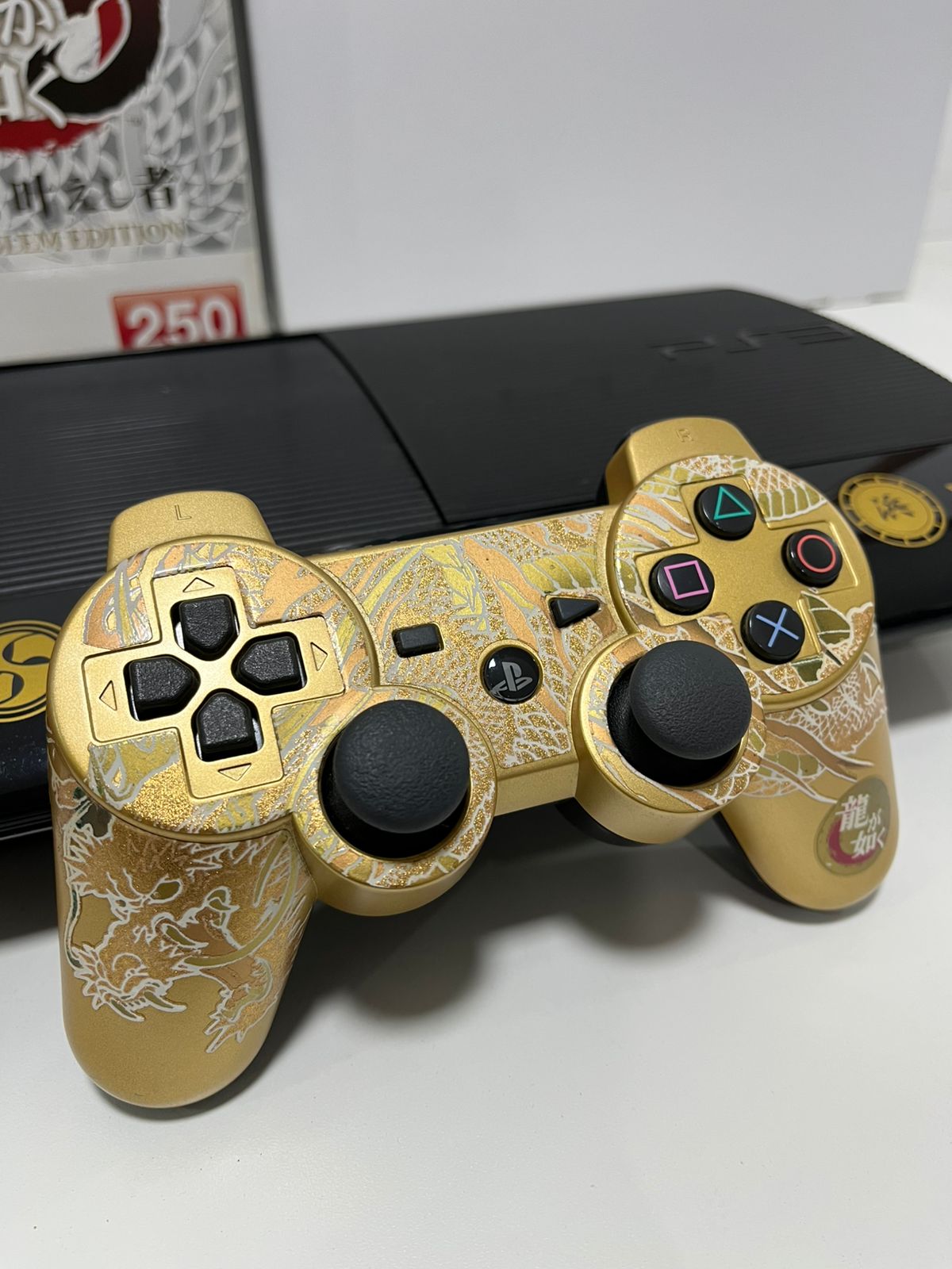 Console Playstation 3 Super Slim Edição Yakuza - PS3 Super Slim - www ...
