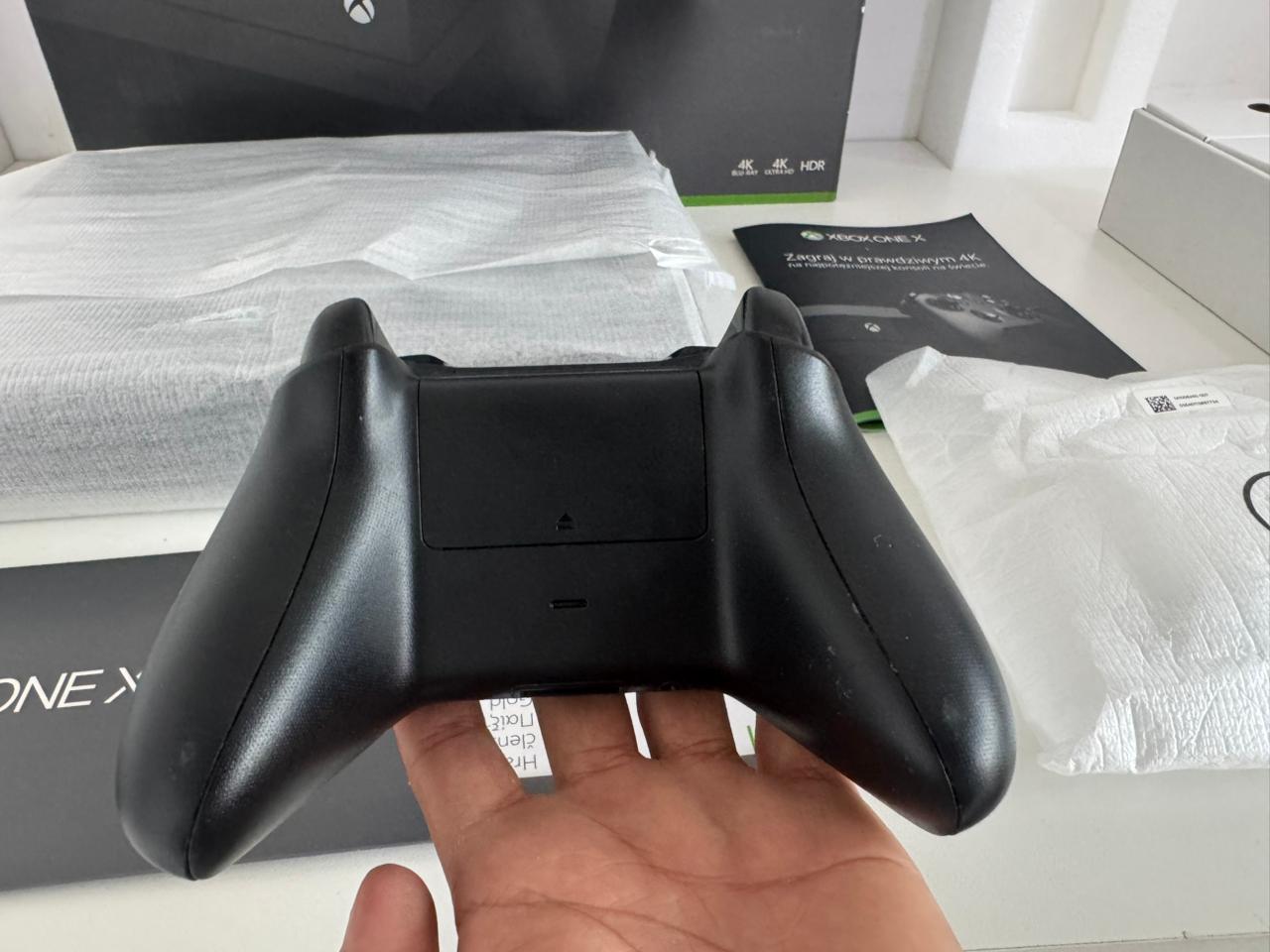 Console Microsoft Xbox One X Completo - www.maicongames.com.br
