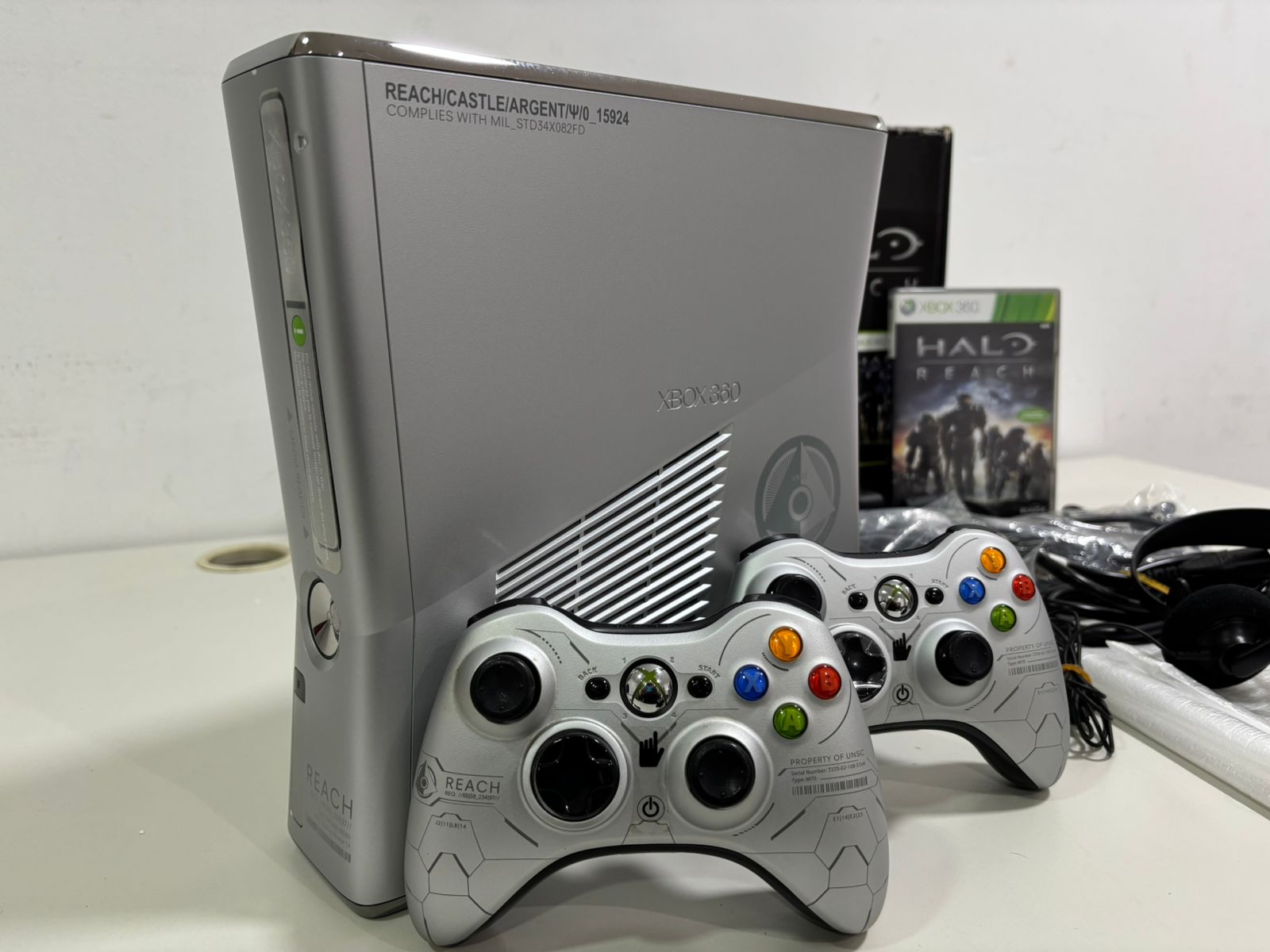 Console Xbox 360 Slim Edição Halo Reach Seminovo - Xbox 360 Slim - www ...