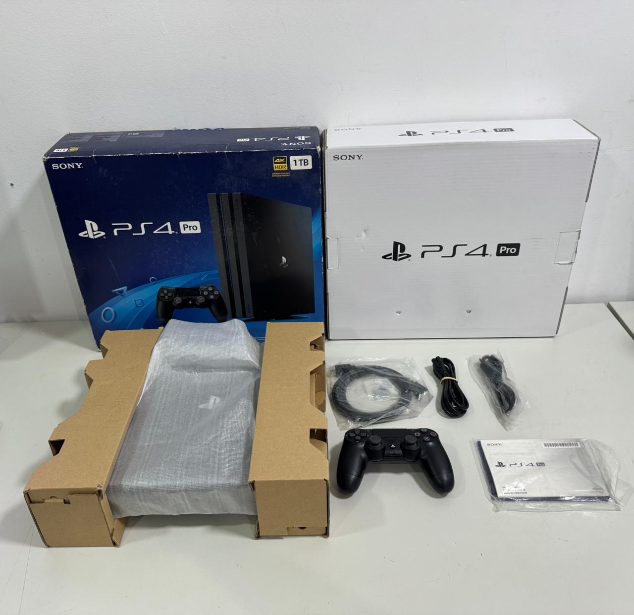 Console Playstation 4 Pro 1tb - PS4 Pro - www.maicongames.com.br