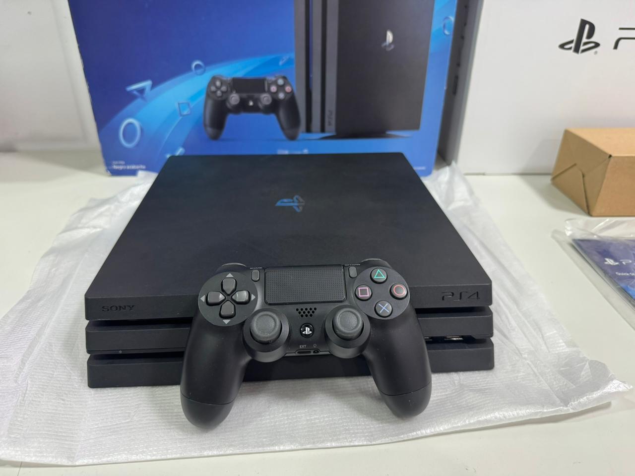 Console Playstation 4 Pro 1tb - PS4 Pro - www.maicongames.com.br
