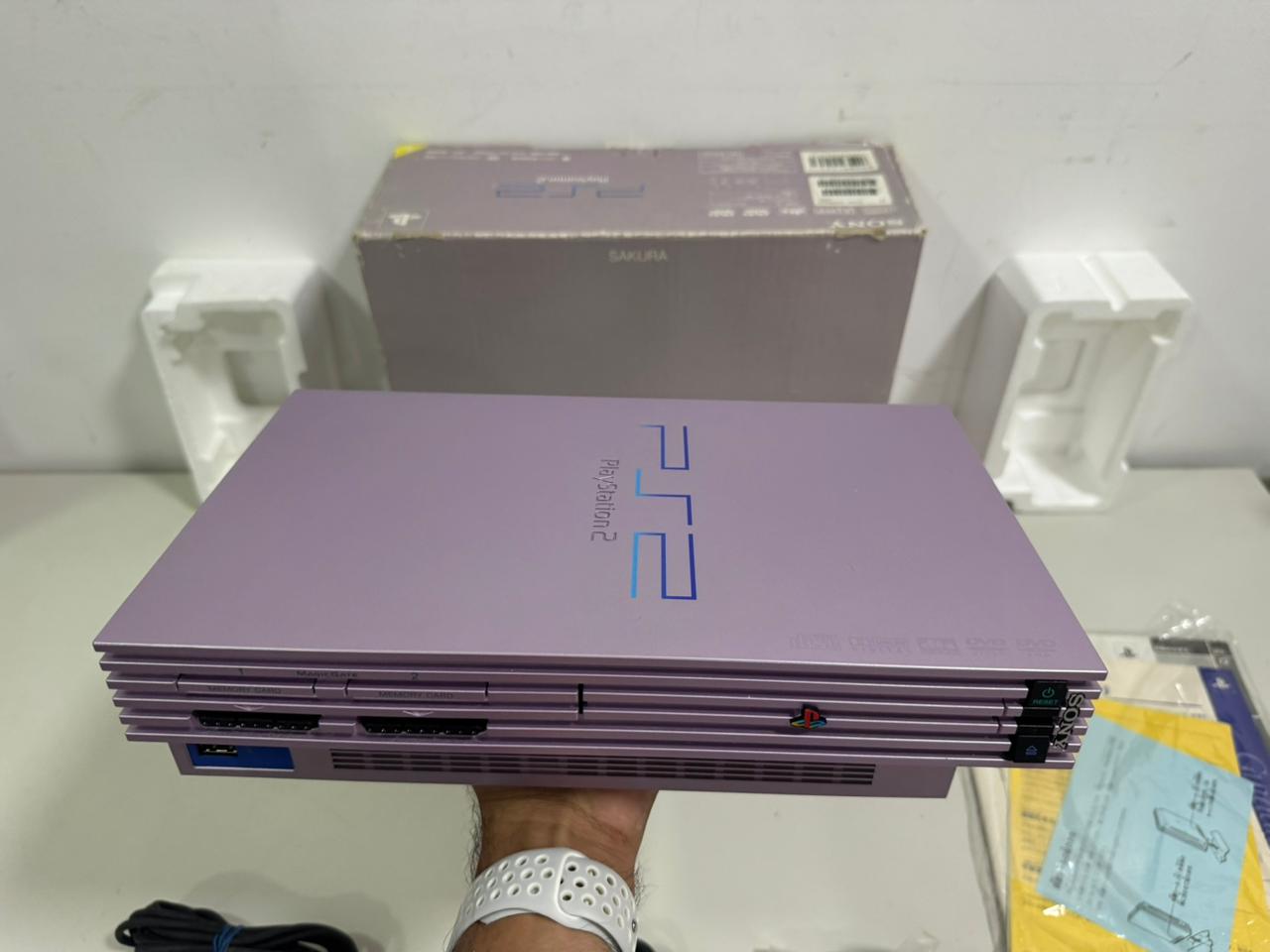 Console Playstation 2 Fat Edição Sakura SCPH-50000 - PS2 FAT SAKURA ...