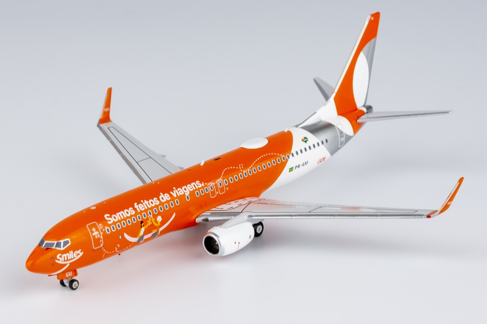 NG Models 1:400 GOL Linhas Aereas Boeing 737-800W PR-GXI "Smiles ...