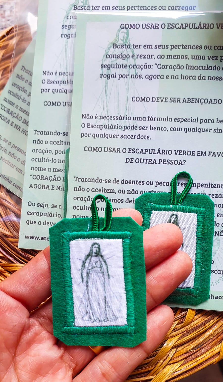 ESCAPULÁRIO VERDE - Ateliê da Rainha