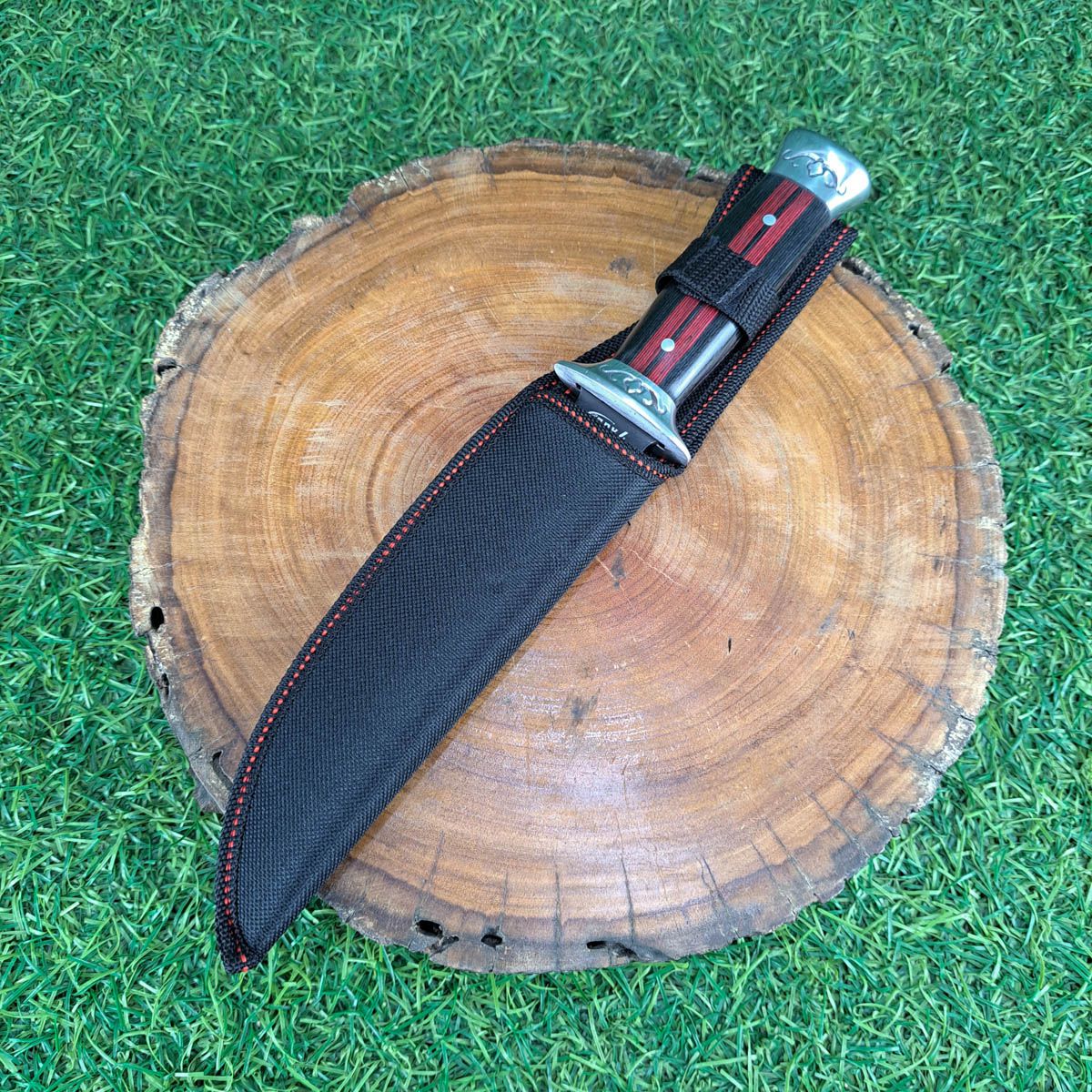 Faca Faca de Dois Gumes Bainha Nylon - Febre do Aço