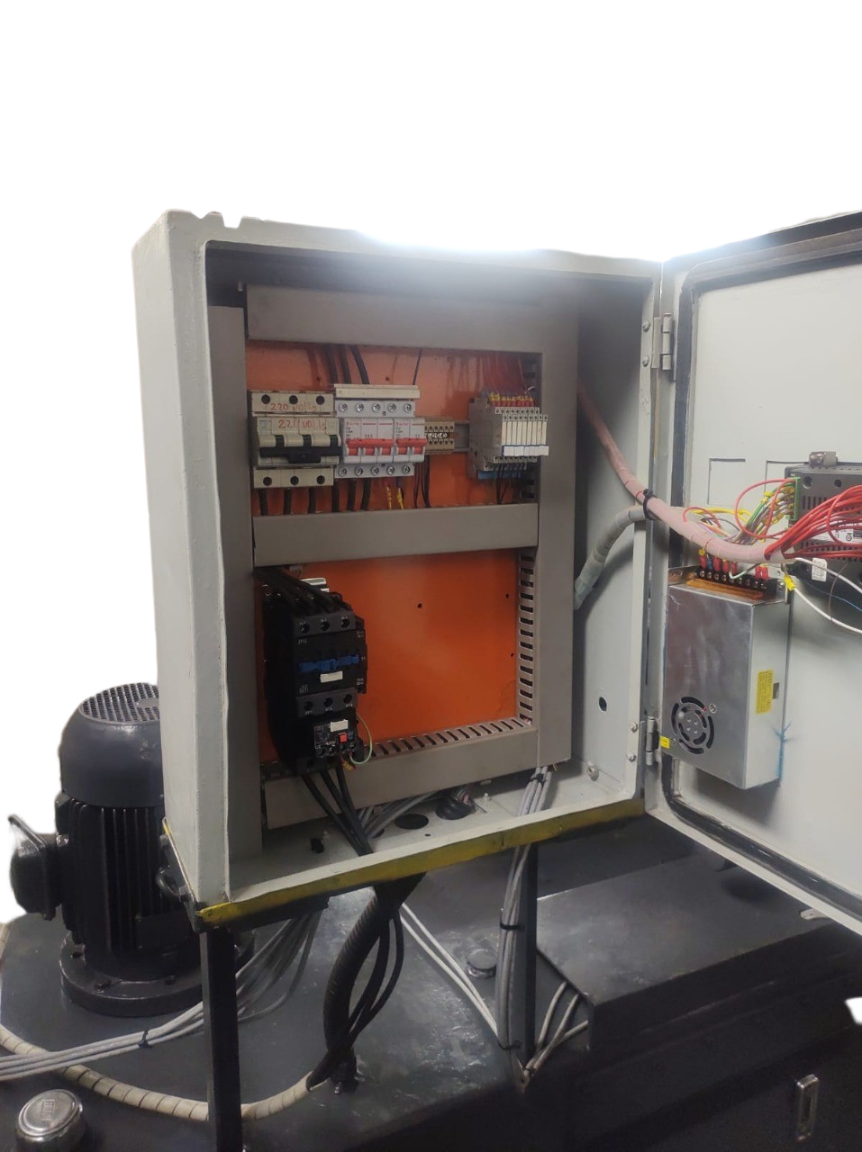 Injetora de Alumínio DELTA 180 ton - Fire maq